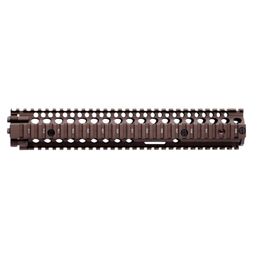 DANIEL DEFENSE M4A RIS II SOCOM 12.25ʺ AR15 Rail Assembly - FDE | KYGUNCO
